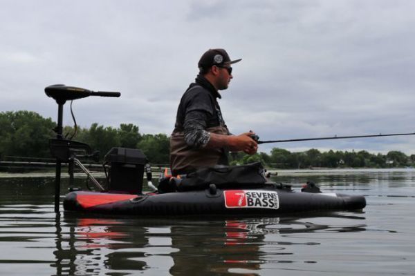 Float-tube: 4 criteria for choosing the right electric motor