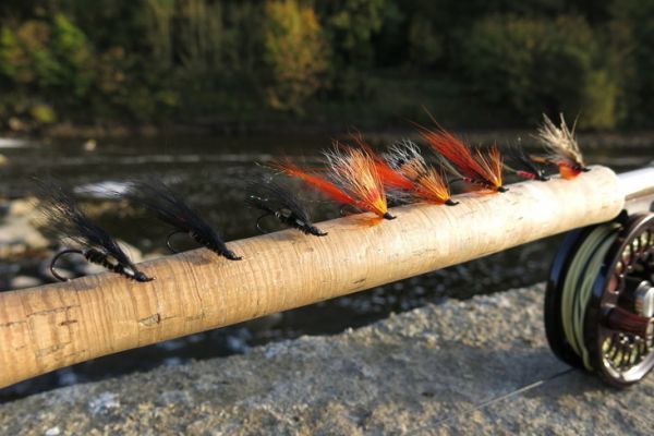 How do I tie a fly for salmon fishing?